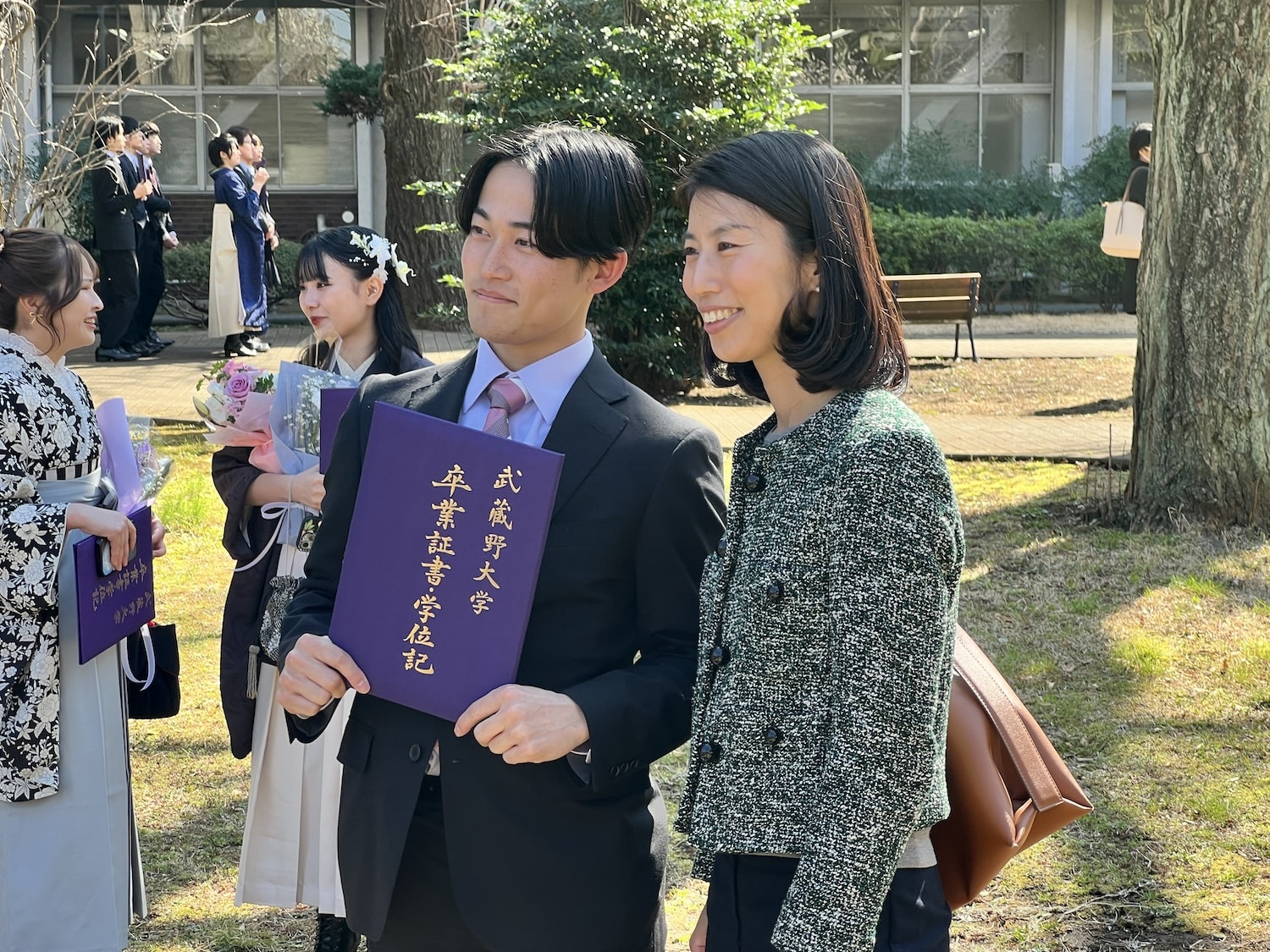 【写真レポート】ご卒業おめでとうございます！ 2023年度（令和5年度）卒業式の様子 | 武蔵野大学 工学部サステナビリティ学科